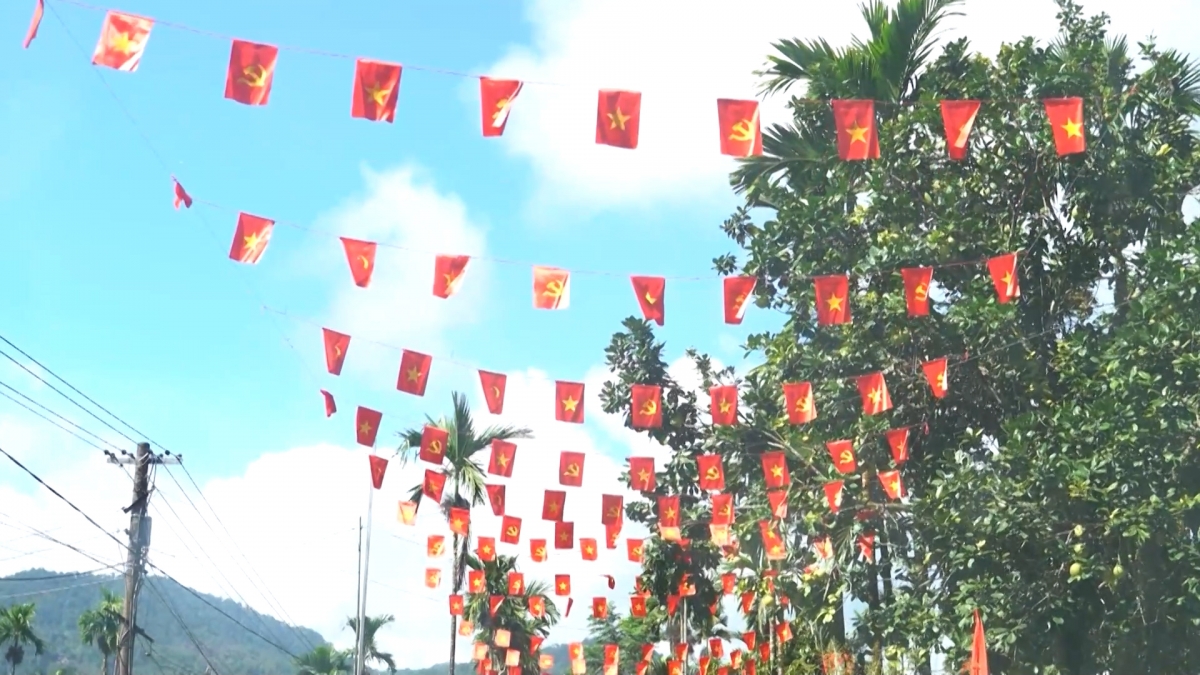 ĐHA NUÔR DA DING CA COONG ĐÀ NẴNG T'HƯỚC CHÔ OOY ĐẠI HỘI XIV ÂNG ĐẢNG ...