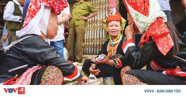 Nét riêng chợ phiên vùng cao Bình Liêu | VOV4.VOV.VN