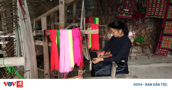 Cao Bằng: Người Tày giữ nghề truyền thống gắn với phát triển du lịch | VOV4.VOV.VN