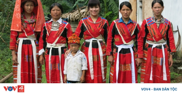 Người Pà thẻn có 8 họ | VOV4.VOV.VN